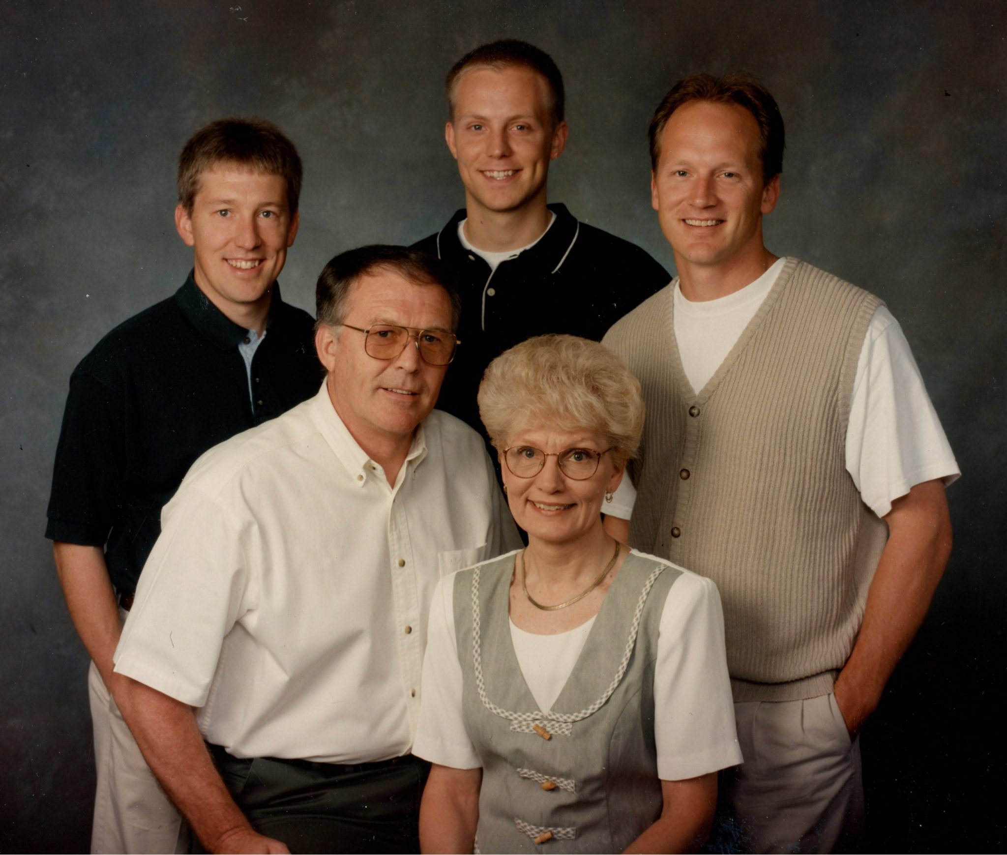 Robert Allen Brinker – Lauer Funeral Home